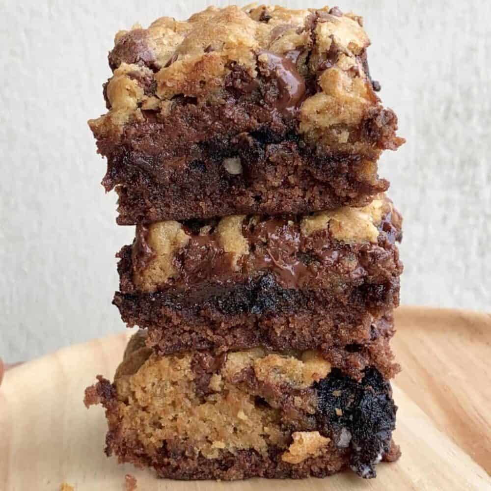 Brookie Bars with Oreos - Food Dolls