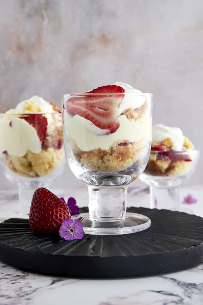 Strawberry Shortcake Shooters - Food Dolls