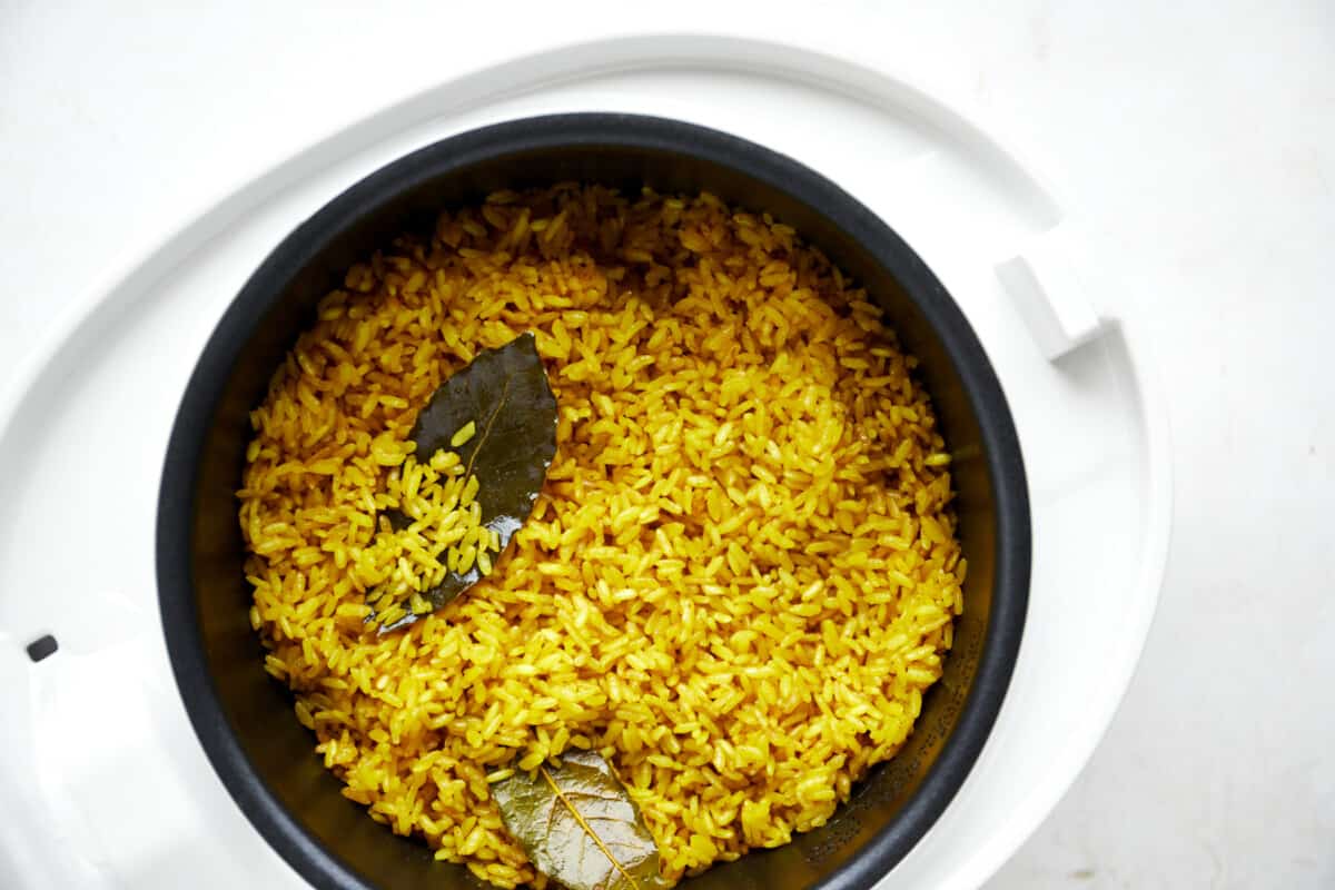 Easy Easy Turmeric Rice - Food Dolls