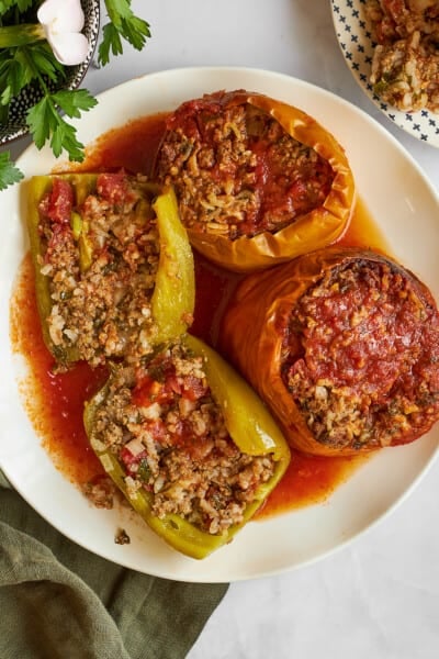 Slow Cooker Mediterranean Stuffed Peppers with Rice - Food Dolls