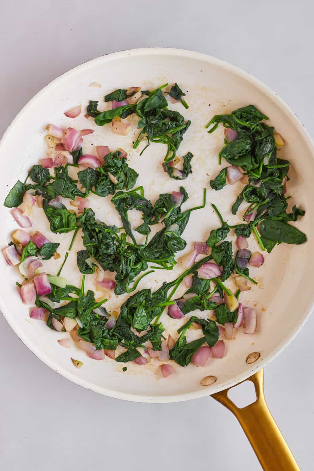 Easy Fatayer (with Cheese and Spinach) - Food Dolls