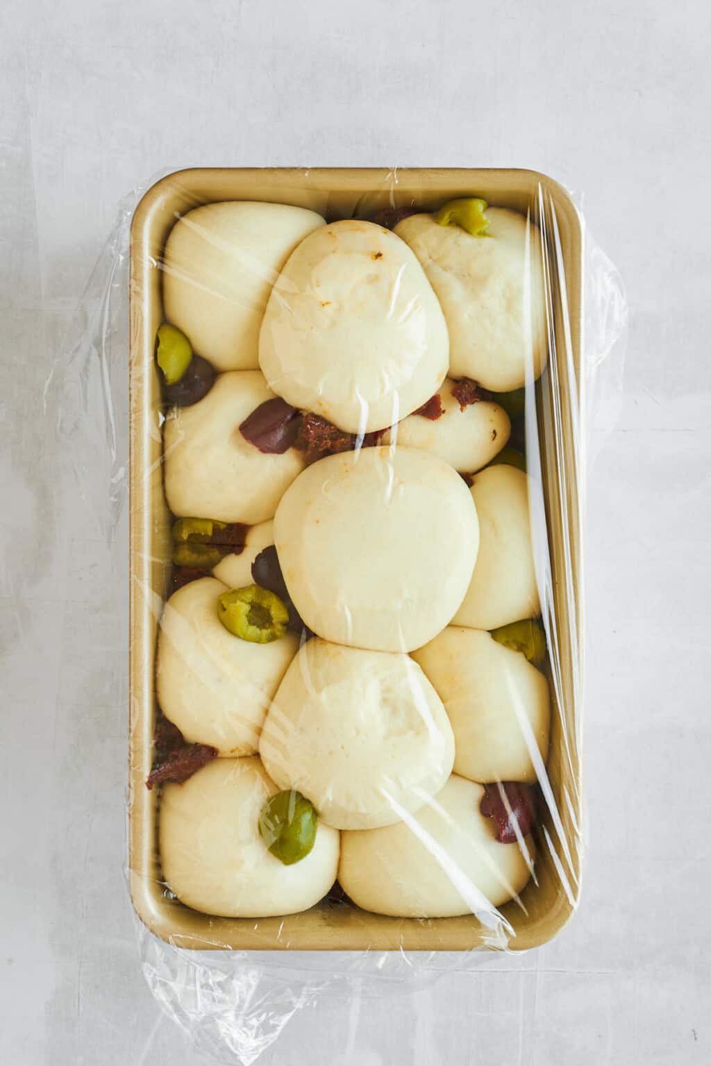 Pull Apart Olive Bread Recipe - Food Dolls