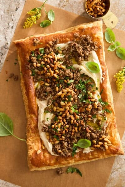 Hummus and Ground Beef Puff Pastry with Hummus - Food Dolls